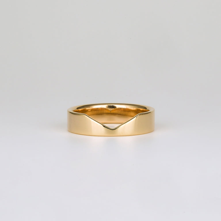 5mm Wide Flat V Cutout Wedding Band – Grew & Co