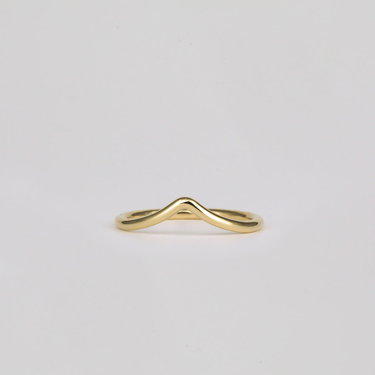 Venus Mini - Plain Soft Peak Wedding Band – Grew & Co